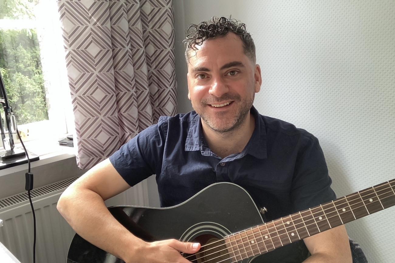 Ben Singer - Online Guitar & Piano Teacher | Your Space Music Lessons